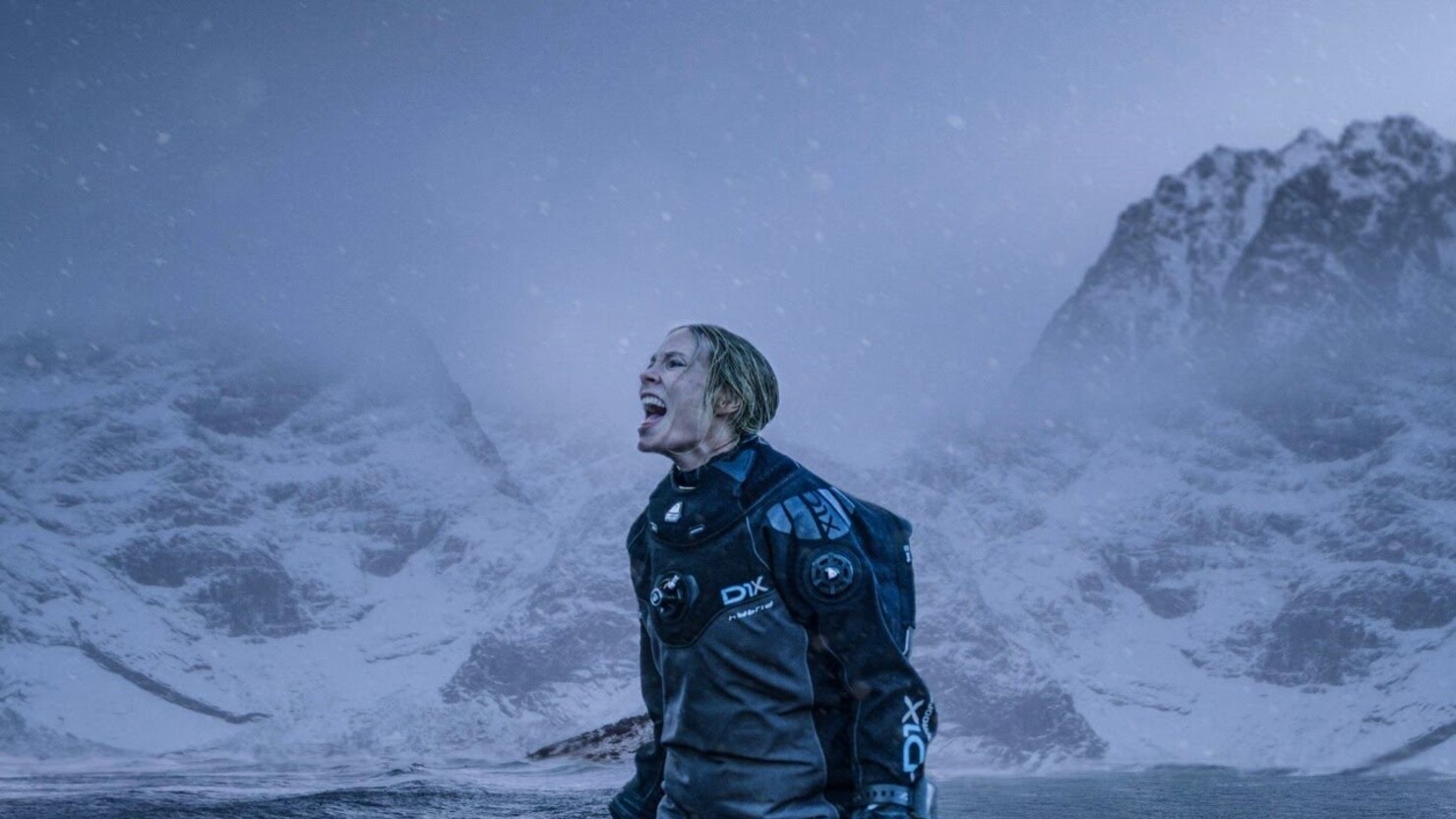 «Глубокое погружение» / Breaking Surface (2020) — все трейлеры фильма ...